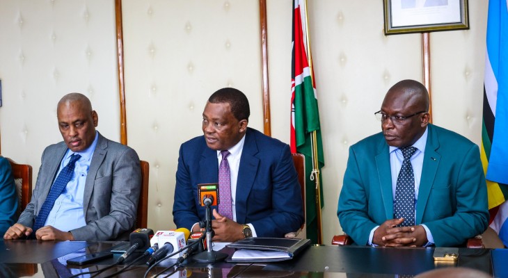 Civil servants get a pay increase after a deal between the Ministry of ...